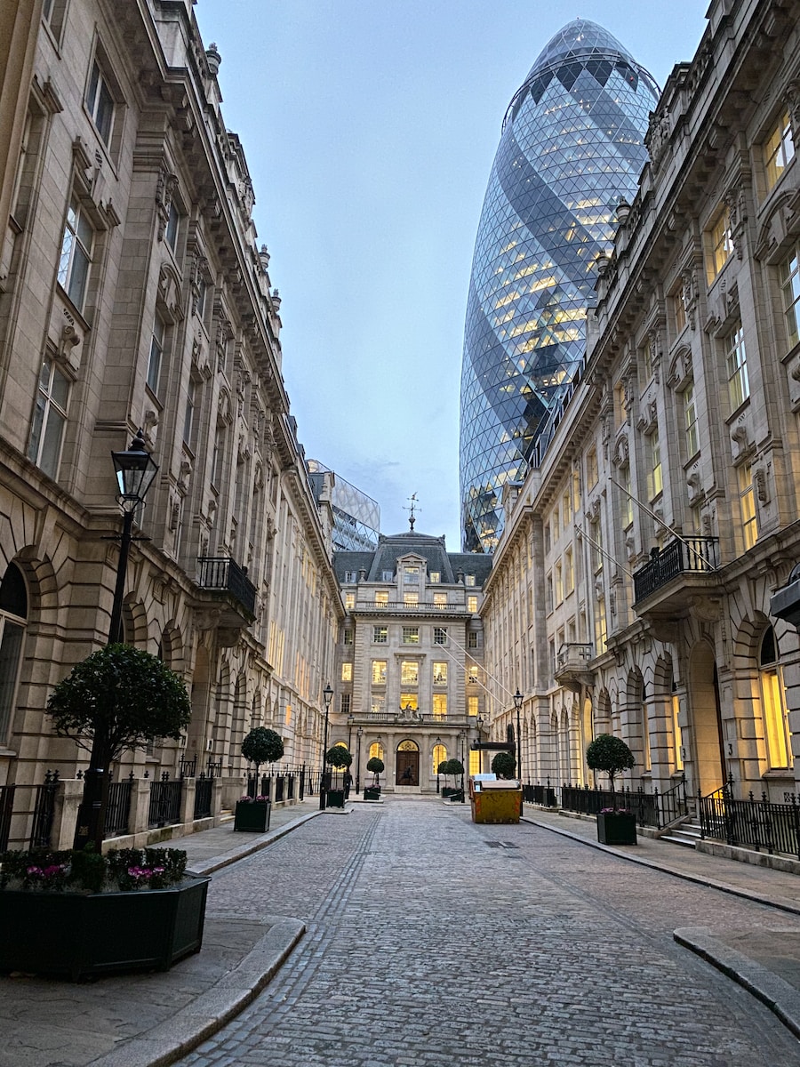 Discovering London's Hidden Gems: Top Neighbourhoods Unveiled - Move To ...